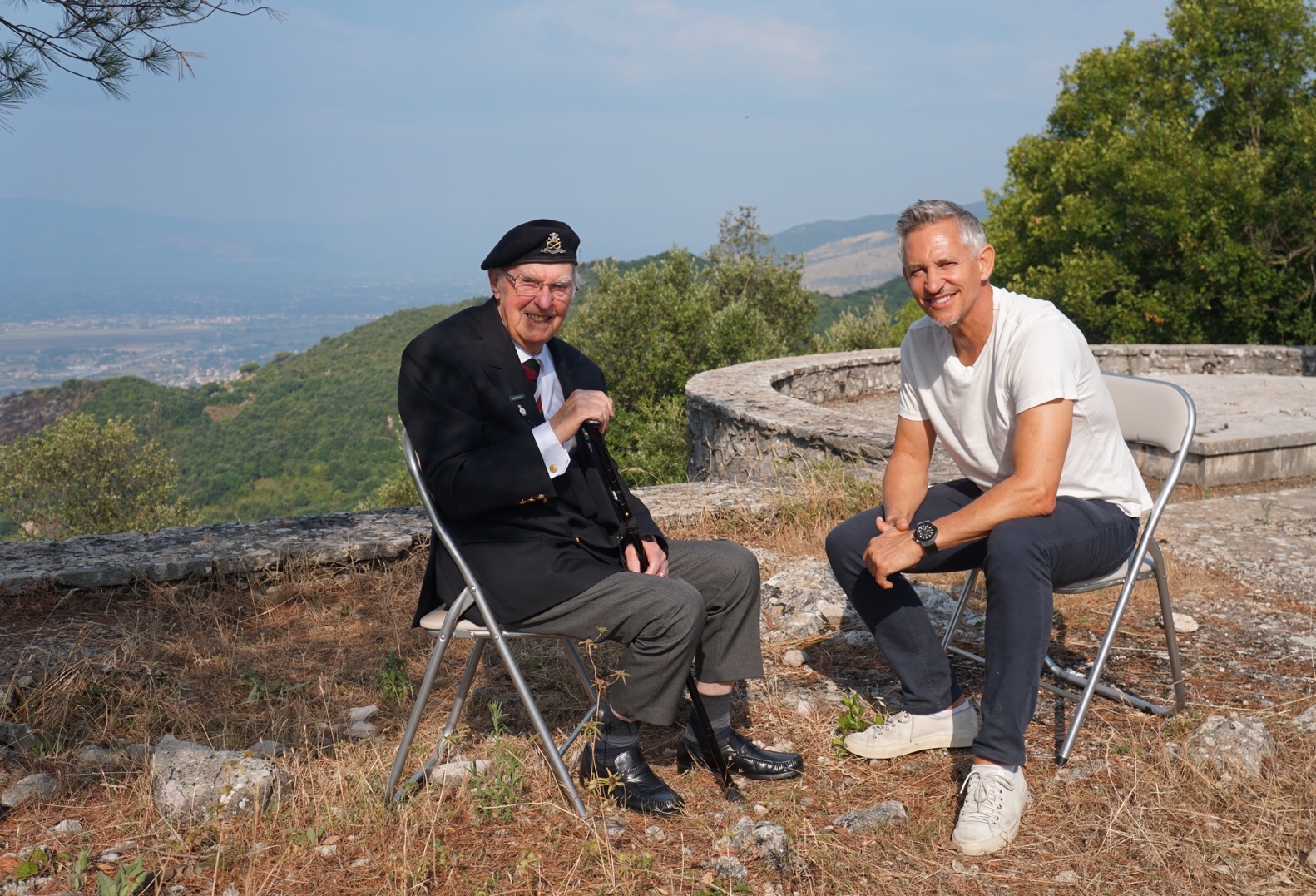 Fred Mason meets Garry Lineker – Italy Star Association 1943-1945